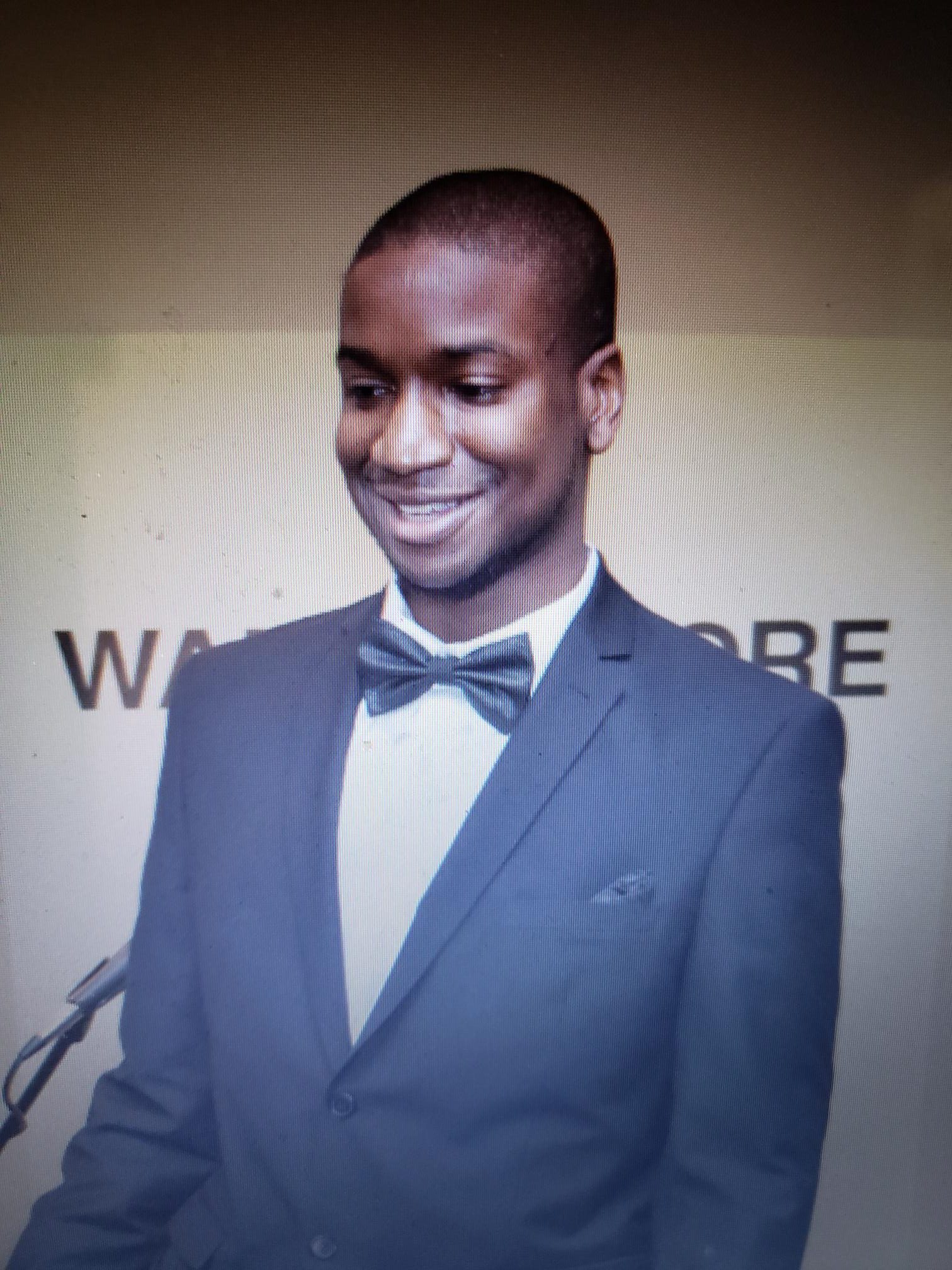 MLT Student Wins Scholarship – Bronx Community College